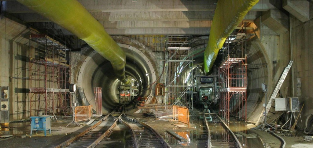 UNDERGROUND STRUCTURES - Soil Engineering